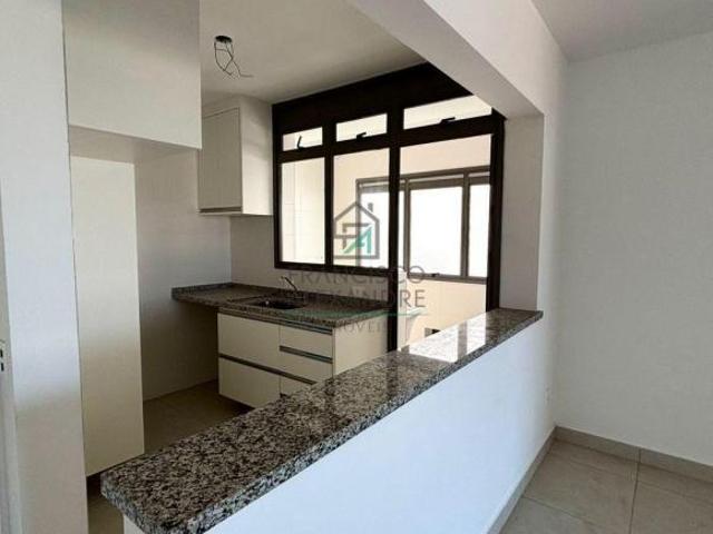 Apartamento à venda em Centro, Bertioga SP