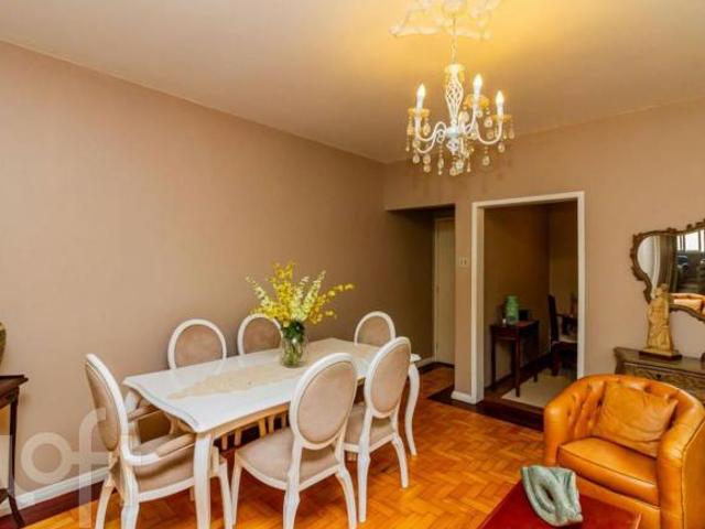 Apartamento à venda em Centro com 107 m², 3 quartos, 1 vaga
