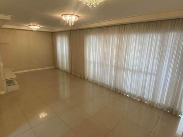 Apartamento à venda em Centro com 128 m², 3 quartos, 2 vagas