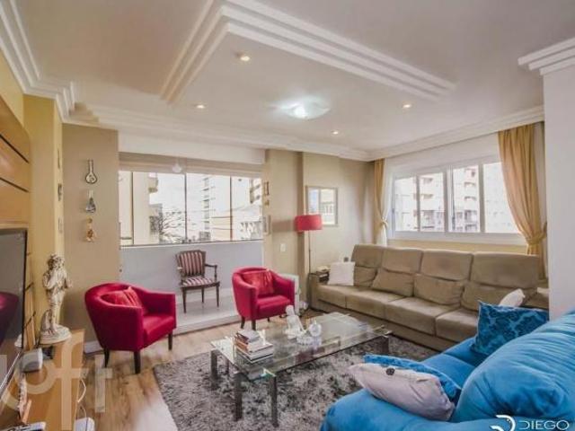 Apartamento à venda em Centro com 132 m², 3 quartos, 2 suítes, 1 vaga