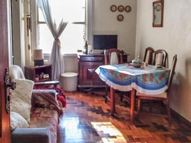 Apartamento à venda em Centro com 58 m², 2 quartos