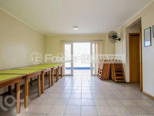 Apartamento à venda em Centro com 64 m², 2 quartos, 1 suíte, 1 vaga