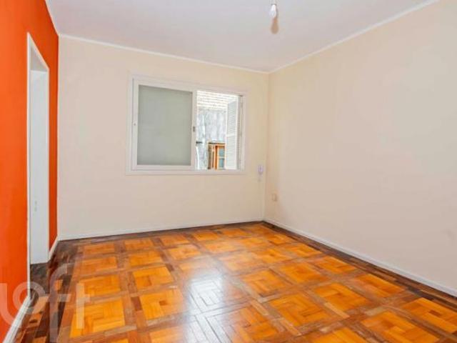 Apartamento à venda em Centro com 80 m², 2 quartos