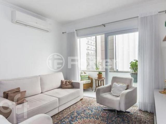 Apartamento à venda em Centro com 83 m², 2 quartos