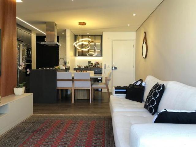 Apartamento à venda em Cerqueira César com 93 m², 3 quartos, 2 vagas