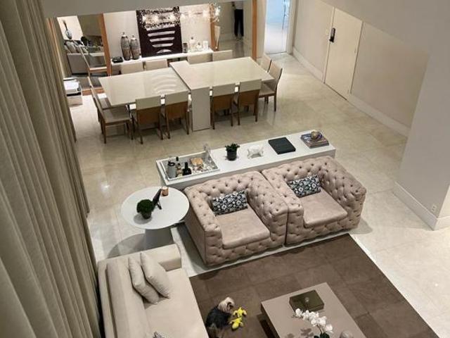 Apartamento à venda em Chácara Califórnia com 315 m², 3 quartos, 5 vagas
