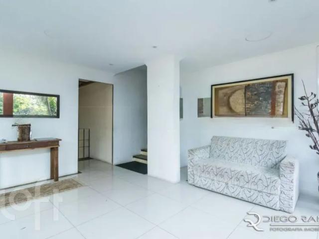 Apartamento à venda em Chácara das Pedras com 164 m², 3 quartos, 2 vagas