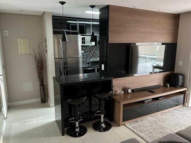 Apartamento à venda em Chácara Seis de Outubro com 60 m², 2 quartos, 1 vaga