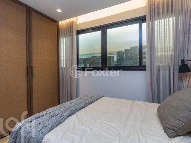 Apartamento à venda em Cidade Baixa com 27 m², 1 quarto