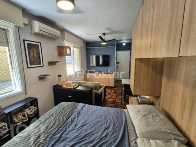 Apartamento à venda em Cidade Baixa com 31 m², 1 quarto