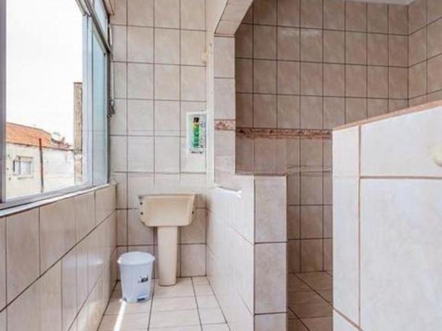 Apartamento à venda em Cidade Baixa com 68 m², 2 quartos