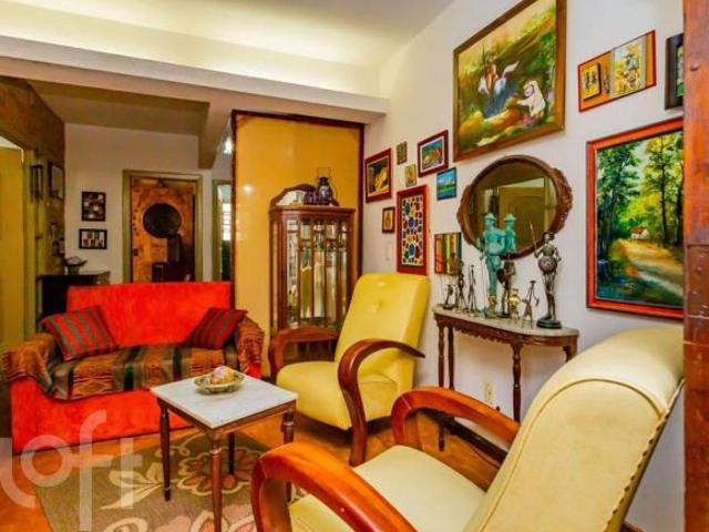 Apartamento à venda em Cidade Baixa com 77 m², 2 quartos