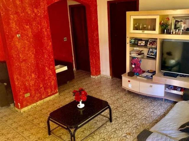 Apartamento à venda em Cidade Soberana com 400 m², 3 quartos, 2 vagas