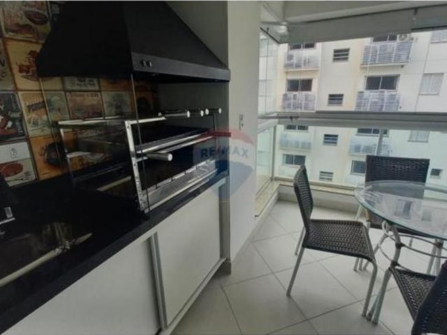 Apartamento a venda em Condominio Clube 3 suítes, 2 vagas, frente praia das Astúrias, Guarujá SP