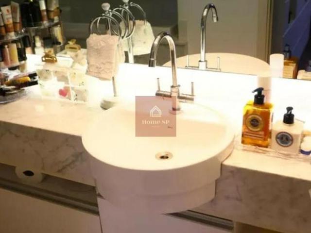 Apartamento a venda em condomínio de 12 torres no Morumbi