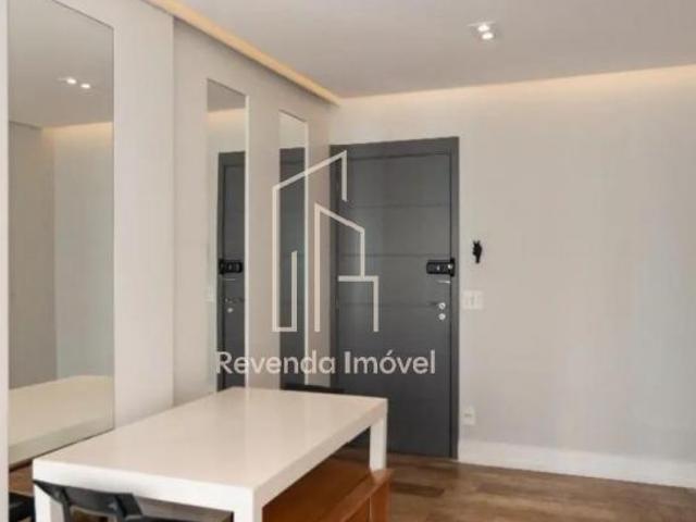 Apartamento à venda em condomínio no Jardim Aeroporto, São Paulo SP: 1 quarto, 1 sala, 1 banheiro, 1