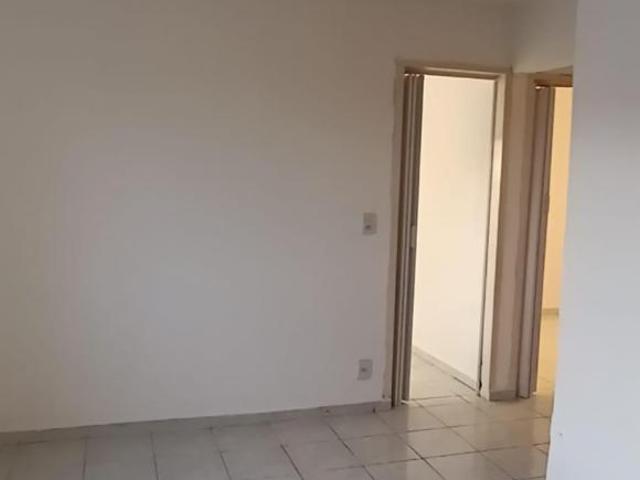 Apartamento à venda em Conjunto Habitacional Santa Etelvina II com 50 m², 1 quarto, 1 vaga