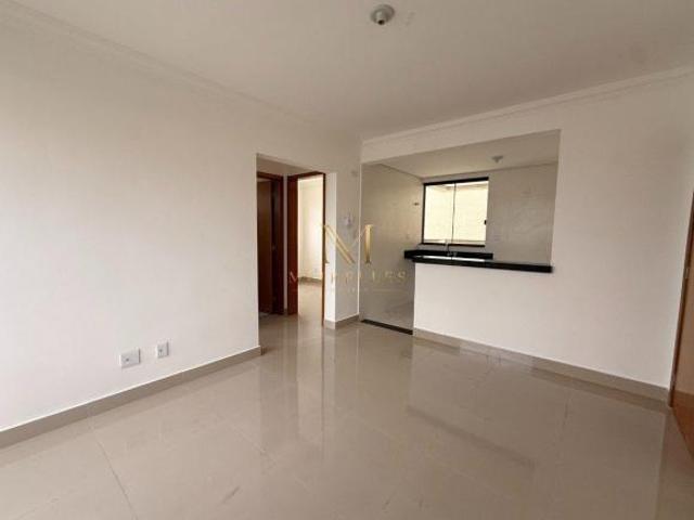 Apartamento à venda 2 quartos varanda 1 vaga descoberta no Copacabana/BH
