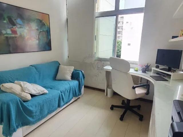 Apartamento à venda em Copacabana na Rua Anita Garibaldi, RJ por R$ 1.260.000,00