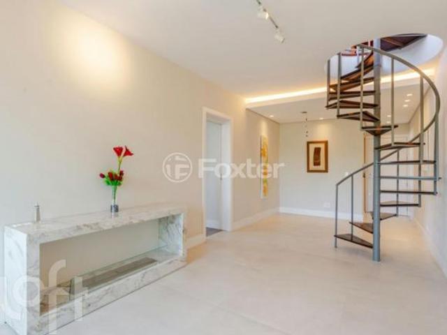 Apartamento à venda em Cristal com 176 m², 2 quartos, 1 vaga