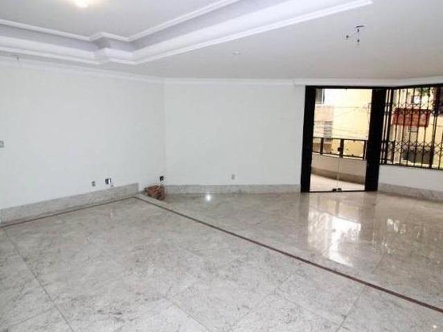 Apartamento à venda em Cruzeiro