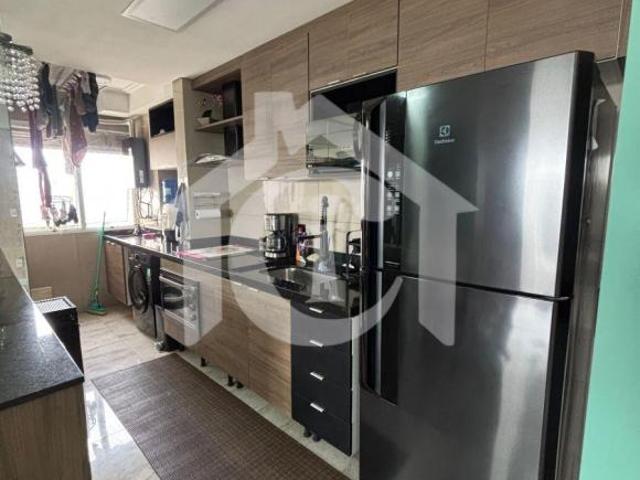 Apartamento à venda em Diadema com 3 dormitórios, suíte e varanda ao lado do Shopping Praça da Moça