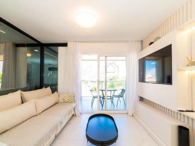 Apartamento à venda em Ecoville