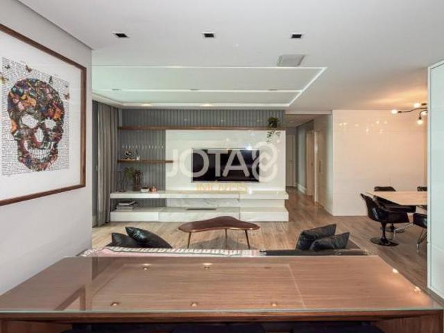 Apartamento à venda em Ecoville