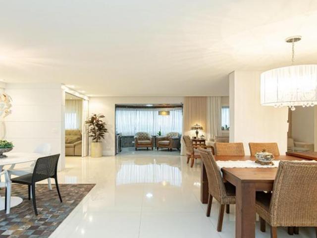 Apartamento à venda em Ecoville