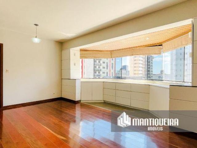 Apartamento à venda em Funcionários