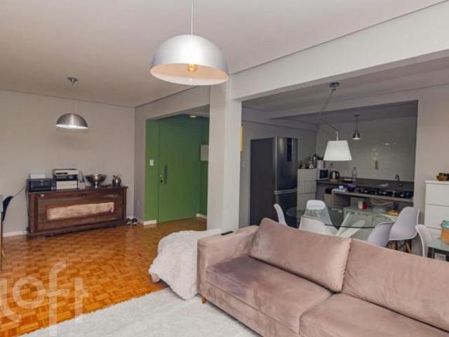 Apartamento à venda em Floresta com 91 m², 3 quartos, 1 suíte, 1 vaga