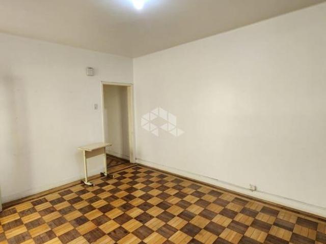 Apartamento a venda em Floresta com 96m², com 2 quartos