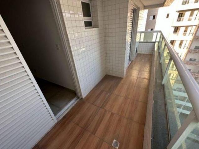 Apartamento à Venda em Forte, Praia Grande SP