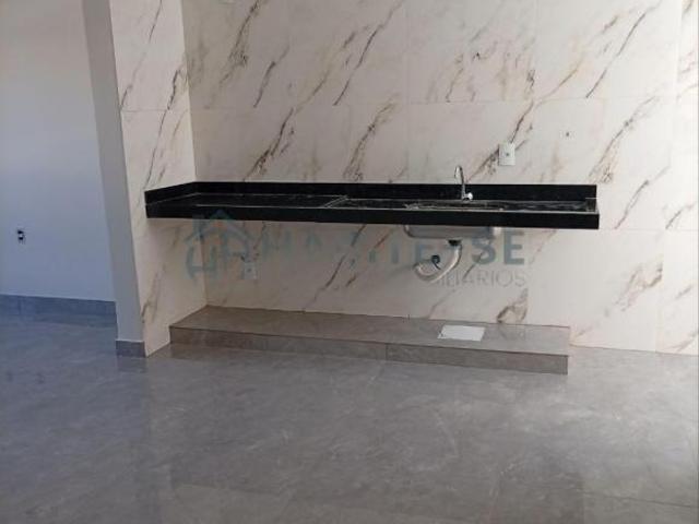 Apartamento à venda em Franca SP: 2 quartos, 1 suíte, sala, banheiro, 1 vaga, 66m² no Jardim Luiza!