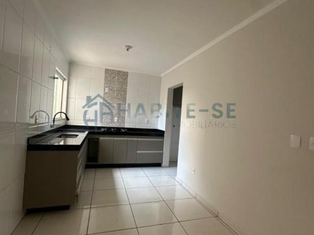 Apartamento à venda em Franca SP: 2 quartos, 2 salas, 1 banheiro, 2 vagas. Imperdível!