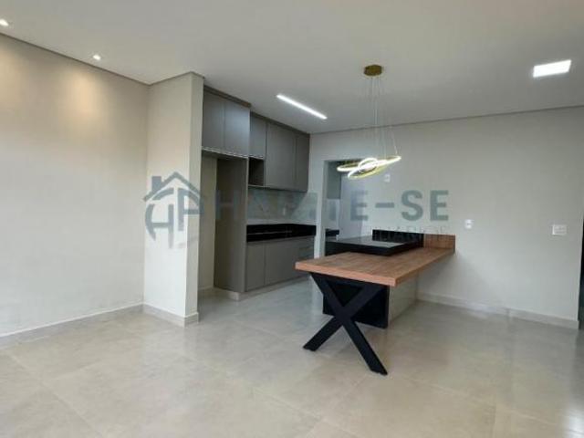 Apartamento à venda em Franca SP, Jardim Botânico: 3 quartos, 1 suíte, 2 salas, 1 banheiro e 2 vagas