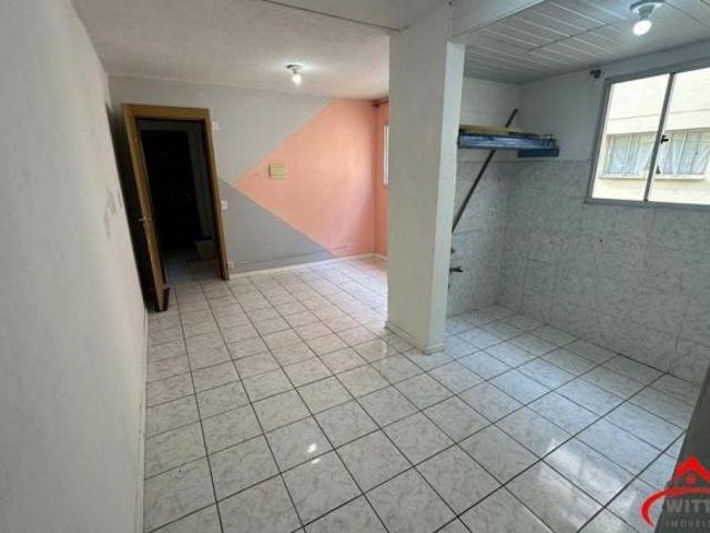 Apartamento à venda em Guajuviras