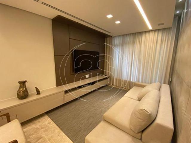 Apartamento á venda em Guarujá com 115m² e 2 vagas de garagem