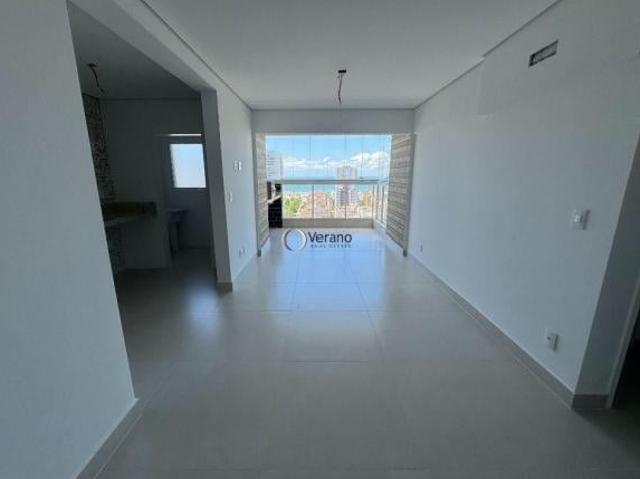 Apartamento à venda em Guarujá Enseada, mobiliado e com piscina