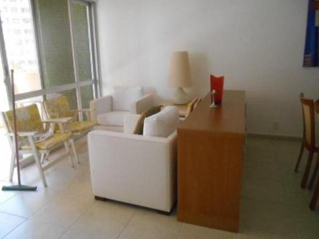 Apartamento à venda em Guarujá SP, Pitangueiras: 3 quartos, 1 suíte, 190m² de área!