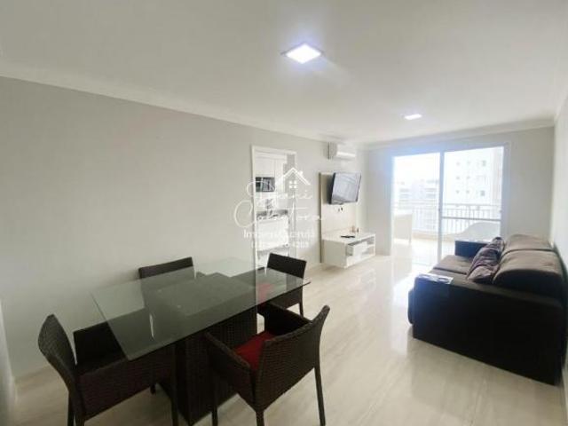 Apartamento à venda em Guarujá SP, Vila Alzira: 3 quartos, 1 suite, 2 salas, 2 banheiros, 2 vagas, 1