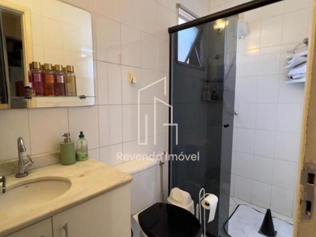 Apartamento à venda em Guarulhos SP, Jardim Flor da Montanha: 2 quartos, 1 suíte, 2 salas, 1 banheir
