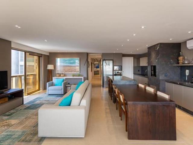 Apartamento à venda em Guaratuba ARYA1