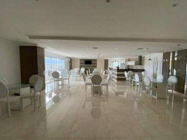 Apartamento à Venda em Guilhermina, Praia Grande SP