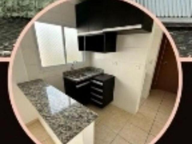 Apartamento à Venda em Guilhermina, Praia Grande SP