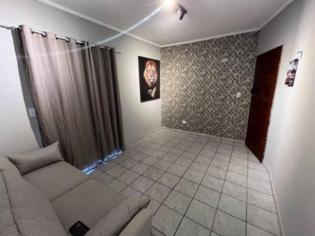 Apartamento à Venda em Guilhermina, Praia Grande SP