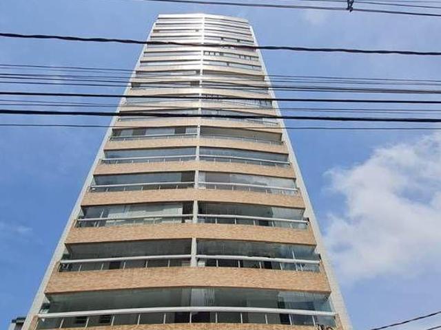Apartamento à Venda em Guilhermina, Praia Grande SP