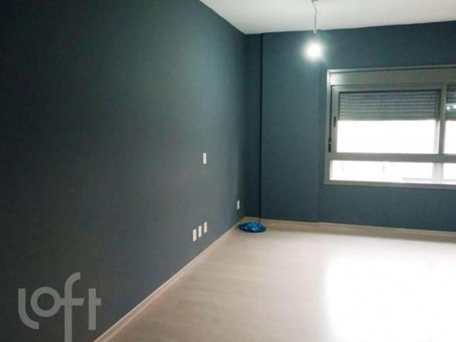 Apartamento à venda em Glória com 35 m², 1 quarto, 1 vaga
