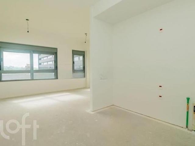 Apartamento à venda em Glória com 35 m², 1 quarto, 1 vaga