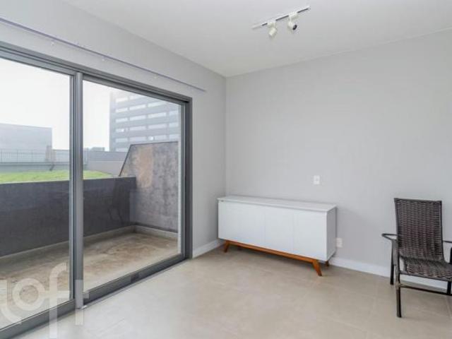 Apartamento à venda em Glória com 43 m², 1 quarto, 1 vaga
